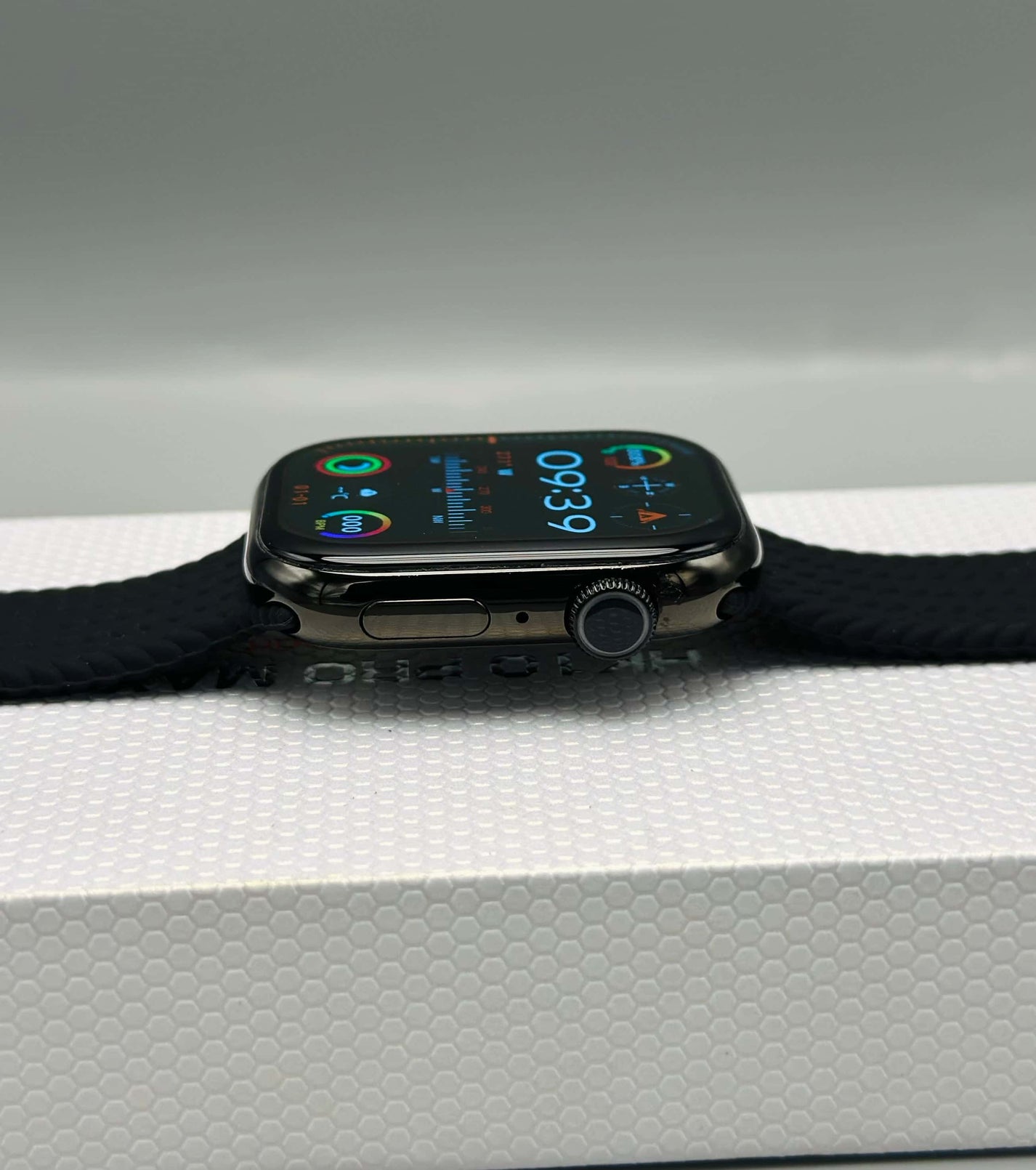 HK10 Pro Max Smart Watch Stainless Titanium (3 Straps Free) – TikTec